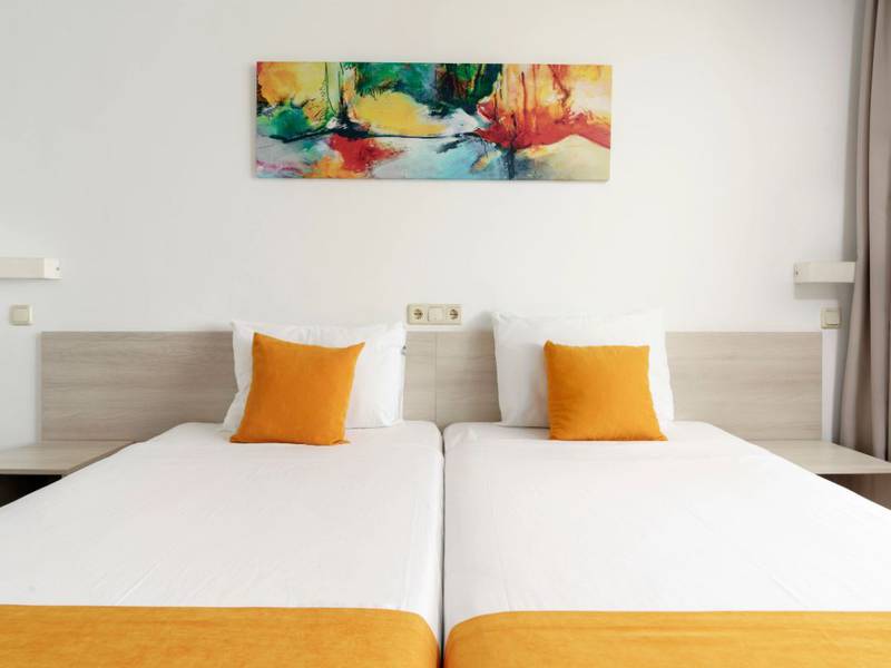 AluaSun Helios Beach en Obzor, Web oficial